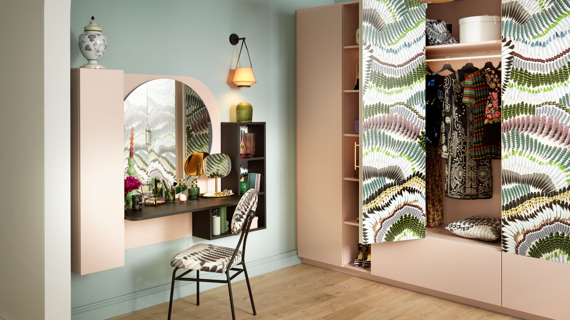 Dressing haut de gamme avec meuble coiffeuse | SCHMIDT